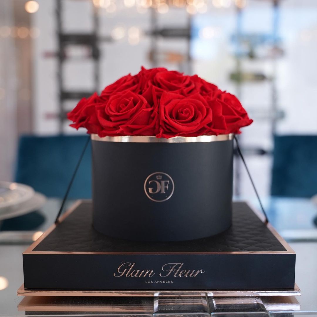 The Best Real Preserved Roses In A Box That Last A Year